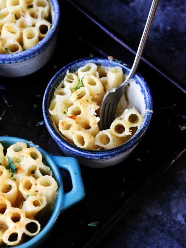 CHEESY PASTA BAKE (INDIVIDUAL RAMEKINS) - Eating European